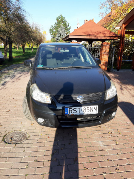 Ogłoszenia - Samochody osobowe - sprzedam samochód